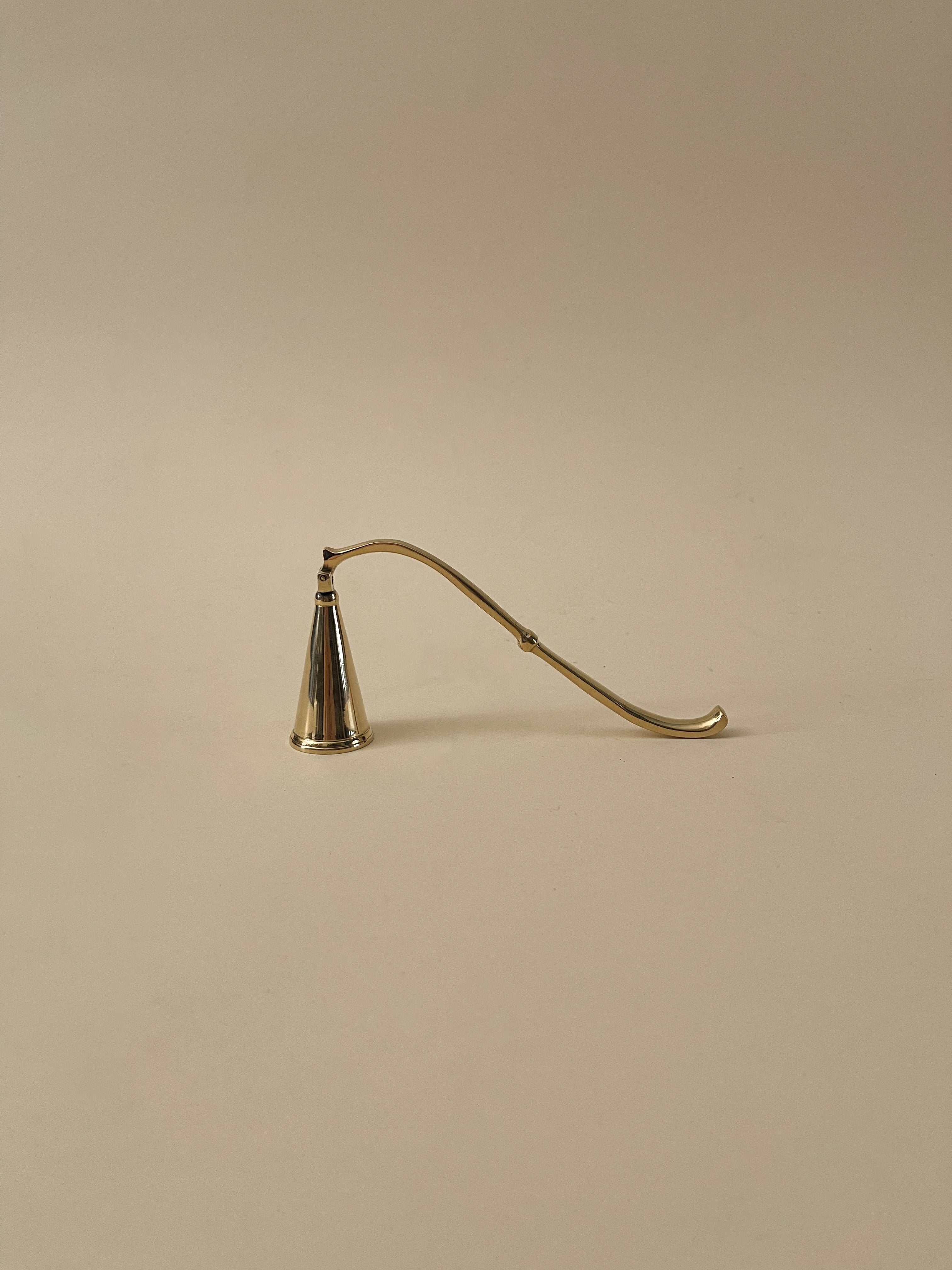 Tee Candle Snuffer
